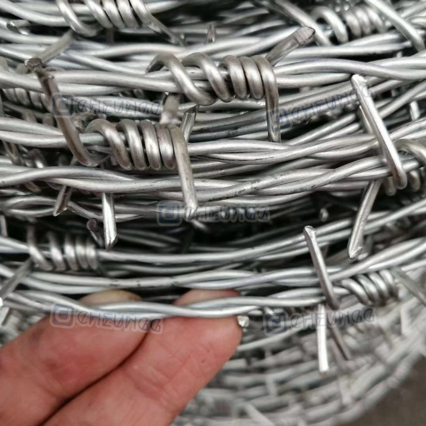 Zinc-Coated Barbed Fencing Wire | Factory Supplier China – Fence Mesh ...