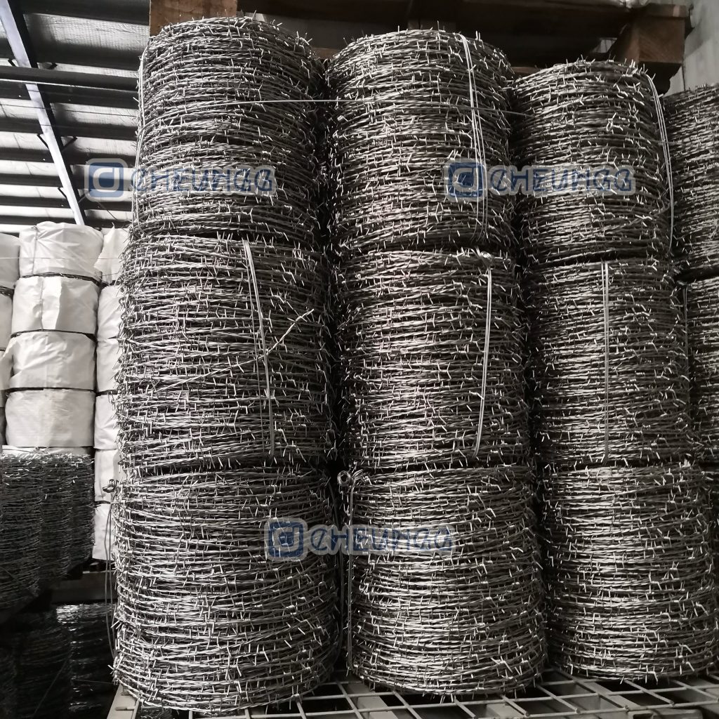 Zinc-Coated Barbed Fencing Wire – Fence Systems, Wire Mesh, Gabion Wall ...